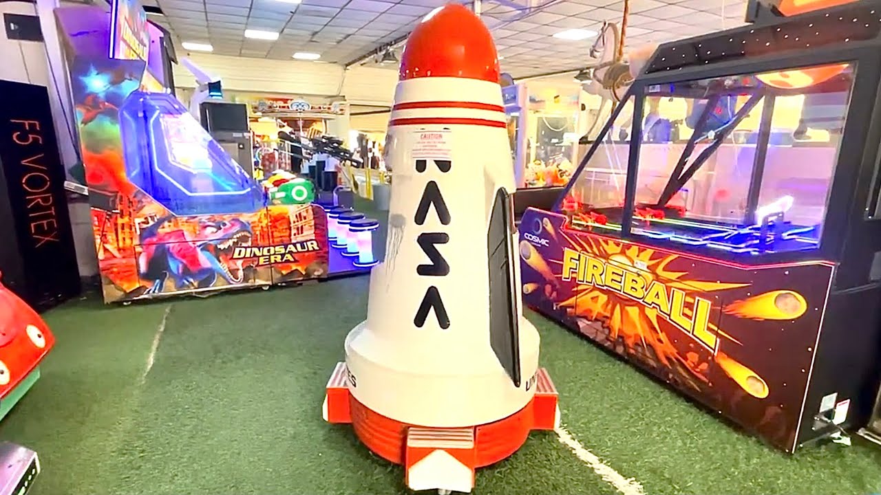 RG Mitchell Space Rocket Coin Operated Kiddie Ride - YouTube
