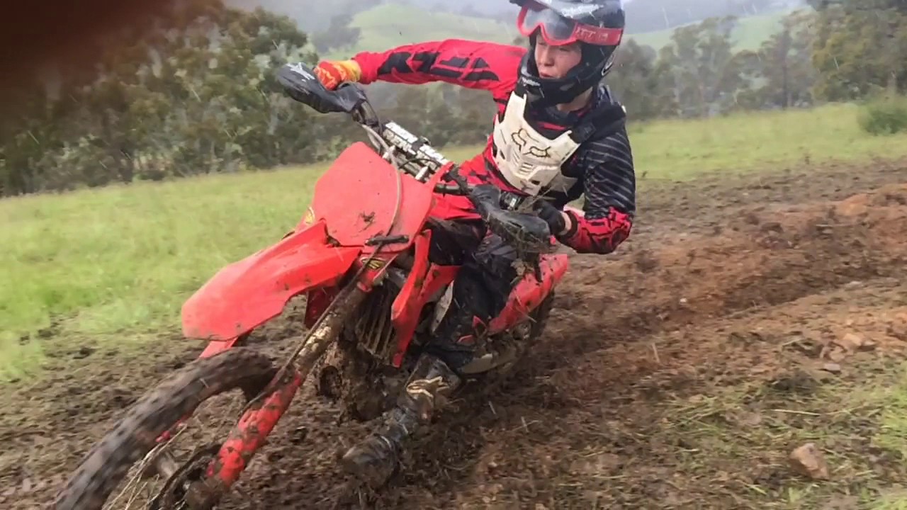 deep ruts// weekend away thrashing the flat track!! - YouTube