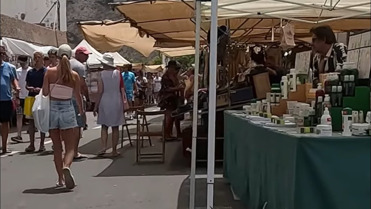 Puerto Mogan Market - Gran Canaria - YouTube