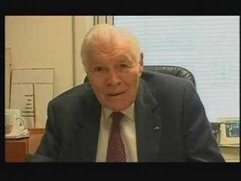 Film Trans-Forme - Discours du Professeur Christian Cabrol CDC 08 - YouTube