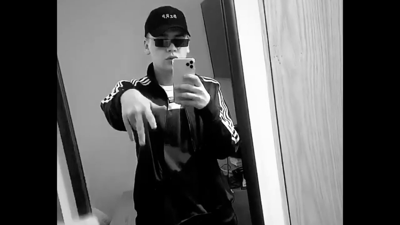 Bizarrap "Rucón" de Alemán MIX para EDC México 2020 - YouTube