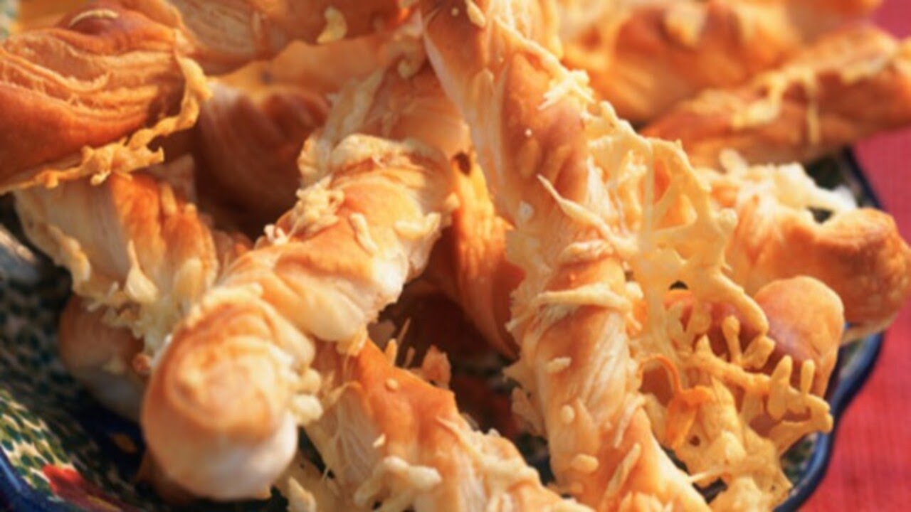 Recette : Allumettes au fromage - YouTube