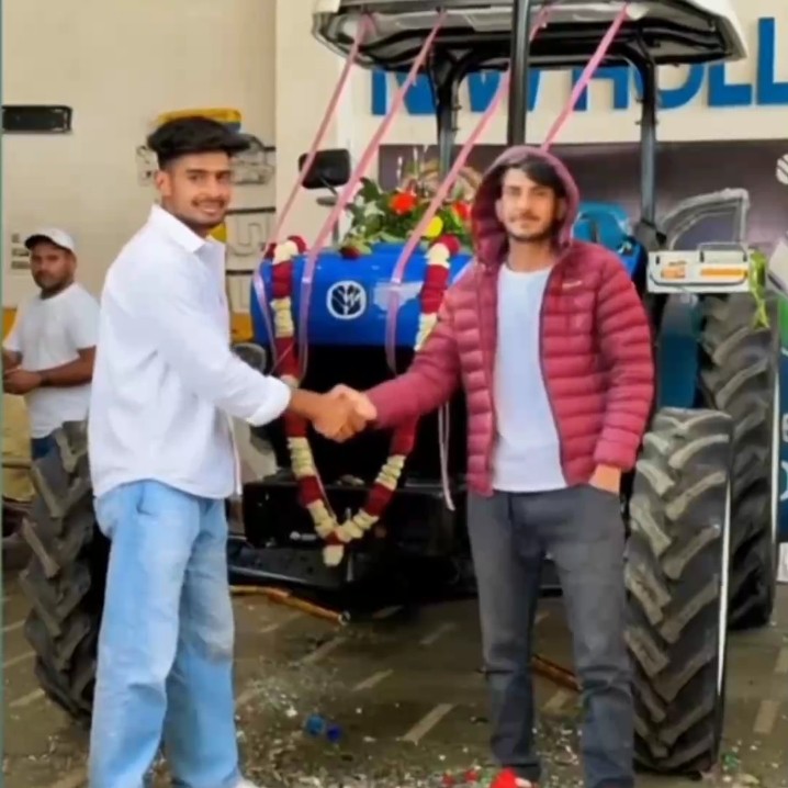 Nishu Deshwal New tractor New Holland 4x4@nishu_deshwal #nishudaswal #tochanking #youtubeshorts ...