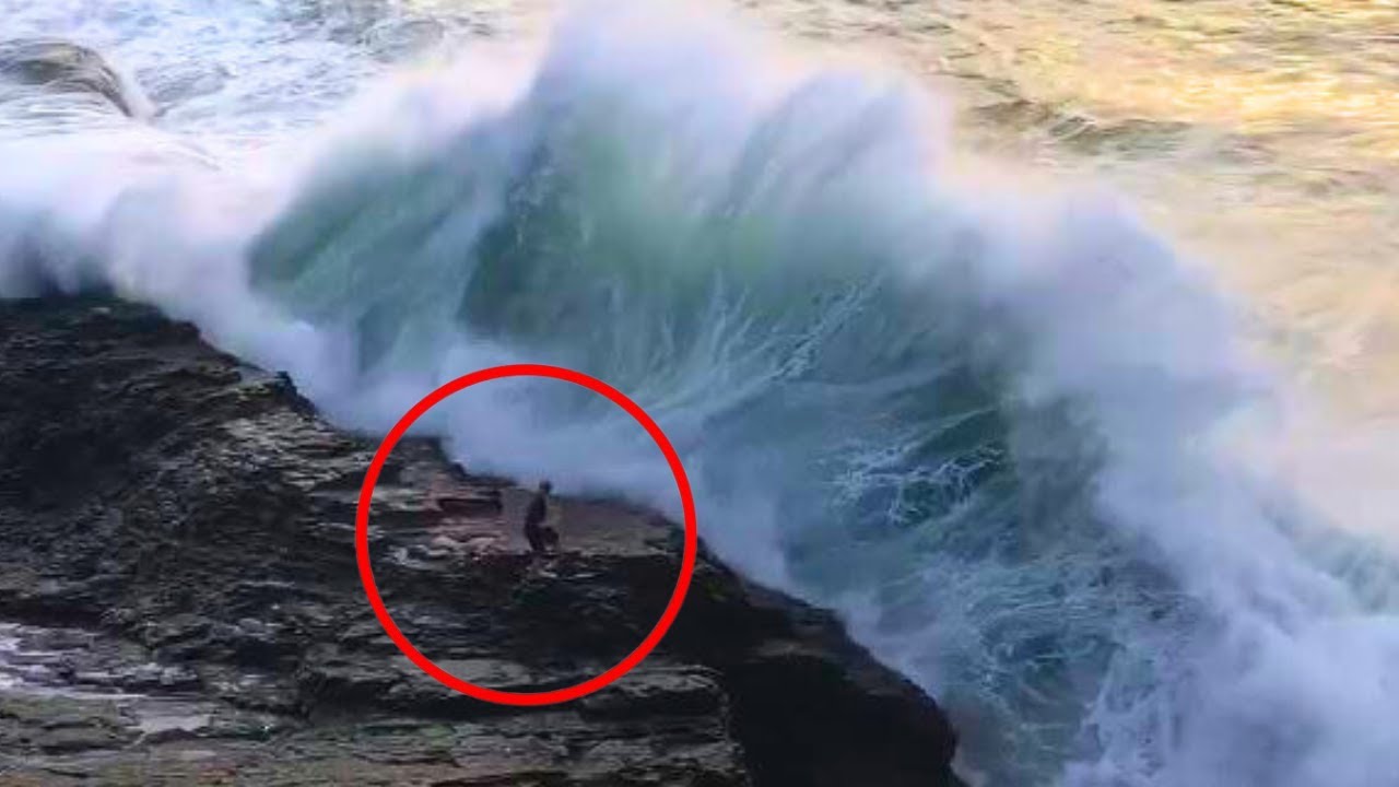 4 Monster Wave Encounters You Shouldn’t Click On - YouTube
