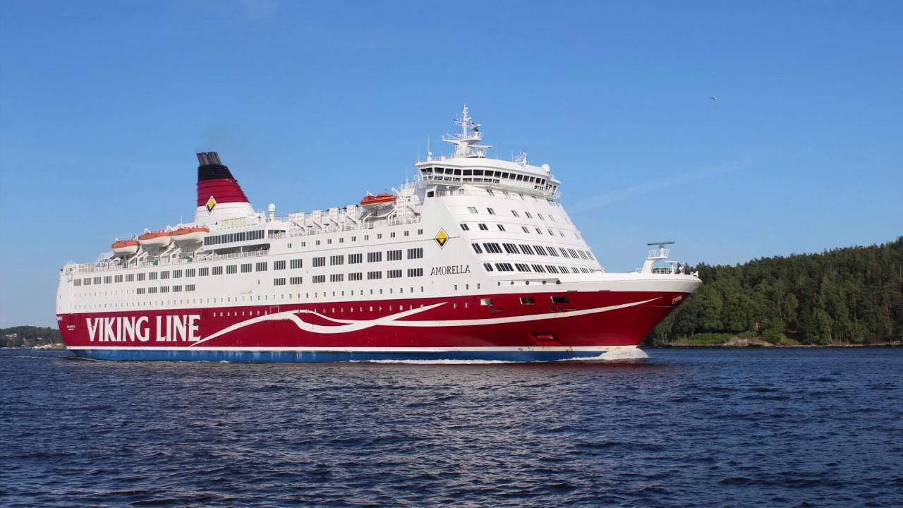 Viking Line Amorella utrop 30 minuter till Stockholm. - YouTube