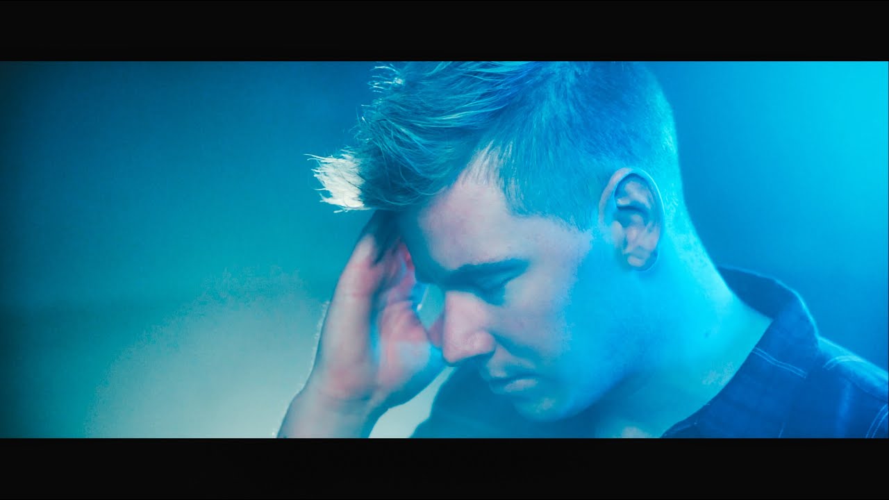 Graham Scott Fleming- Déjà Vu (Official Music Video) - YouTube