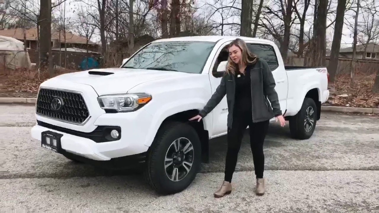 2018 Toyota Tacoma Walkaround with Natalie G - YouTube