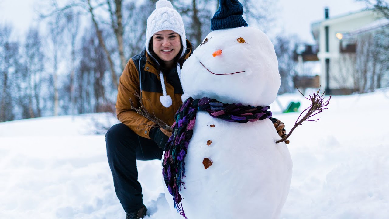 How to Build a Snowman (not a tutorial) [4K] - YouTube