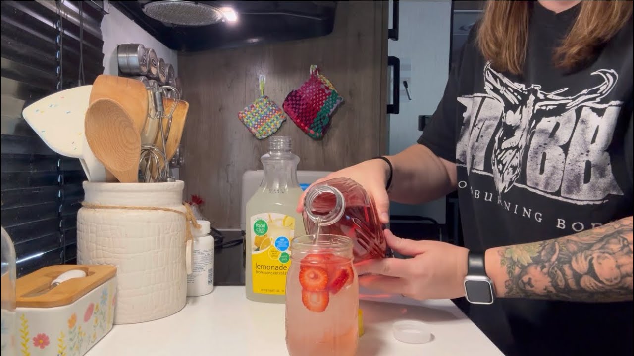 DIY Starbucks, GRWM, and glorious RV living! - YouTube