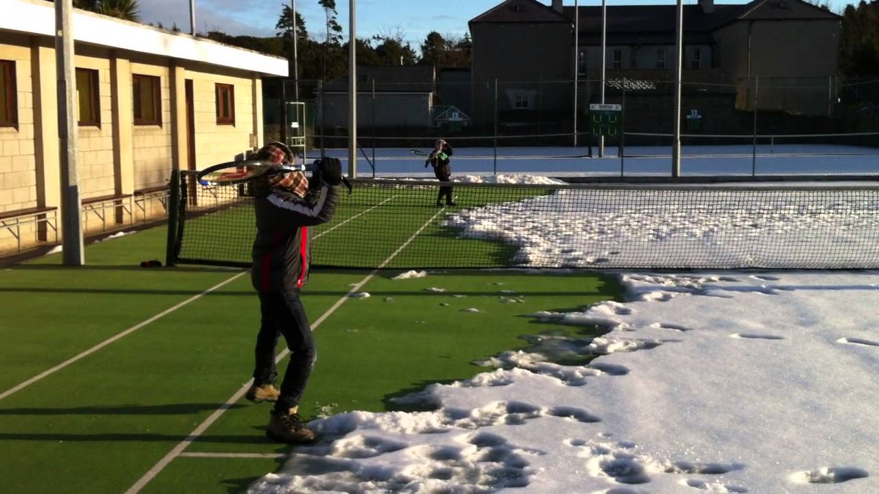 Snow Tennis... - YouTube
