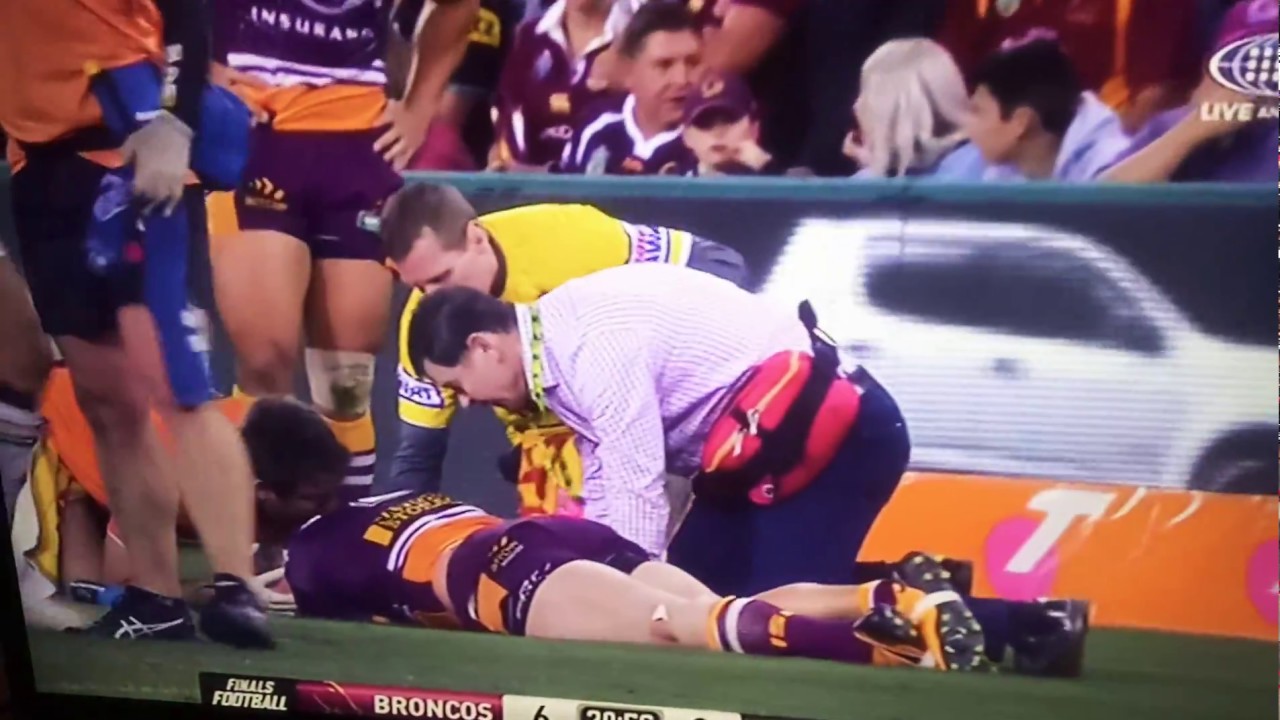 When stepping goes wrong. NRL edition - YouTube