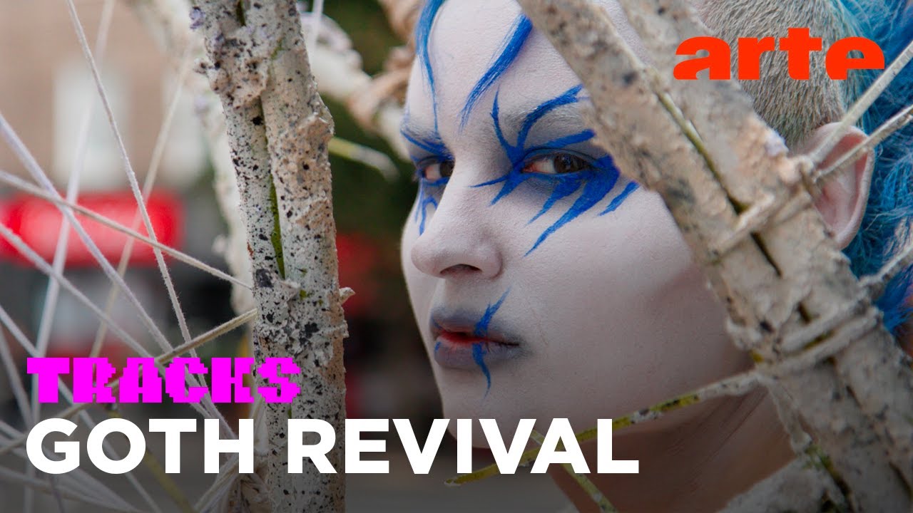 Hello Kitty et hard techno : le revival de la culture gothique [REDIFF ...