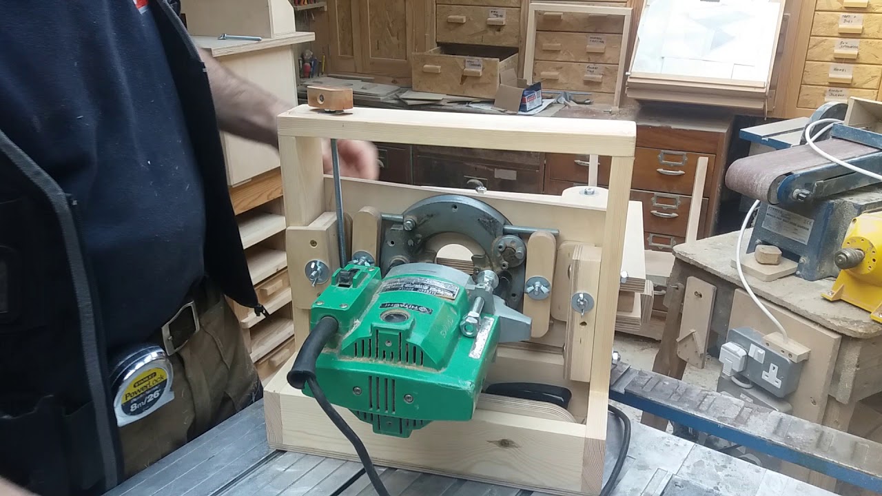 Horizontal Router Table (Prototype) - YouTube