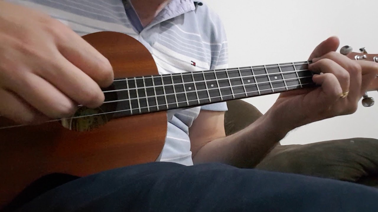 Besame Mucho (Ukulele Instrumental / Fingerstyle) - YouTube