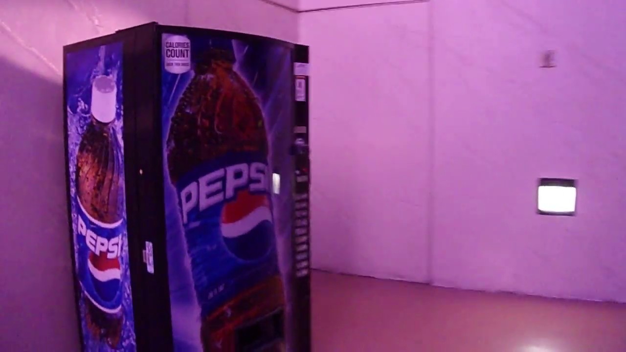 GONE FOREVER: Vendo V-MAX 540 Vending Machine @Circus Circus ...