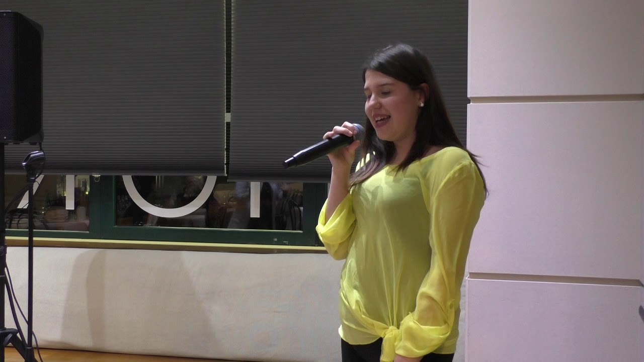 Bruno Ferrara - Amore mio canta Mariapia BY KARAOKE MM - YouTube