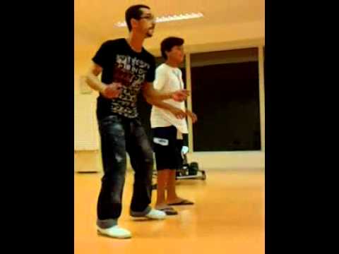 Sidar abi  Baran Reise Dans Öğretiyor