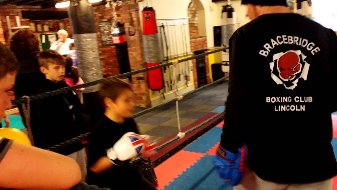 Nathan passing basic boxing - YouTube