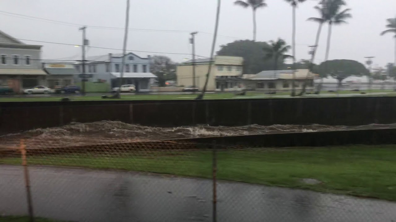 Big island Hilo hurricane lane Hawaii August 24, 2018 - YouTube