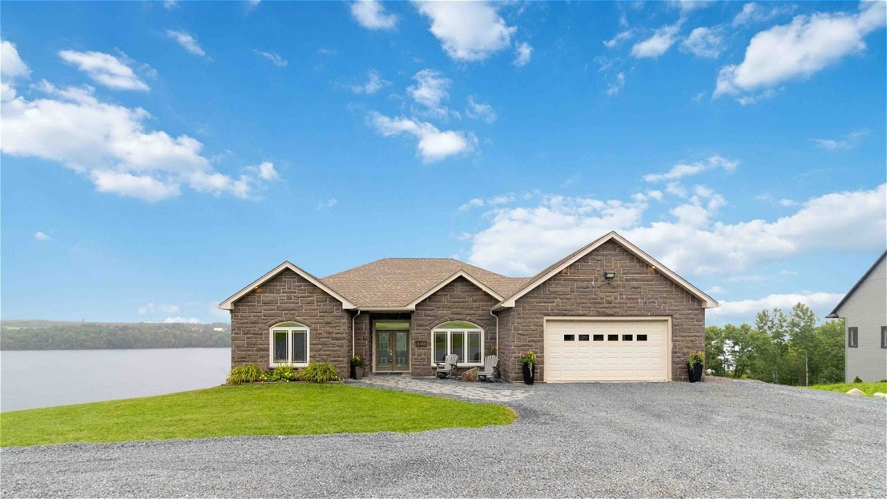 4401 Route 102, Upper Kingsclear, NB - YouTube