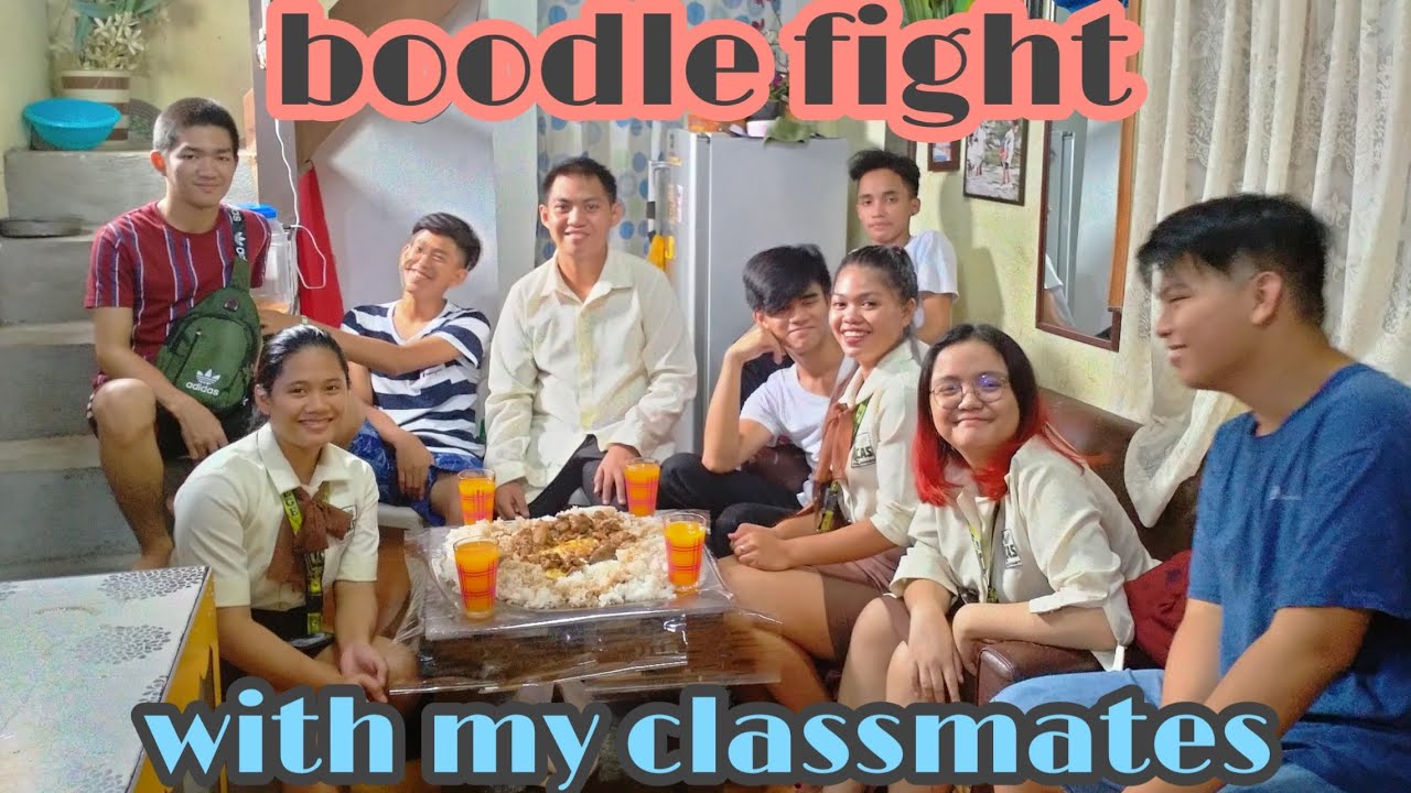 boodle fight with my classmates, spicy adobong manok at scrambled eggs ...