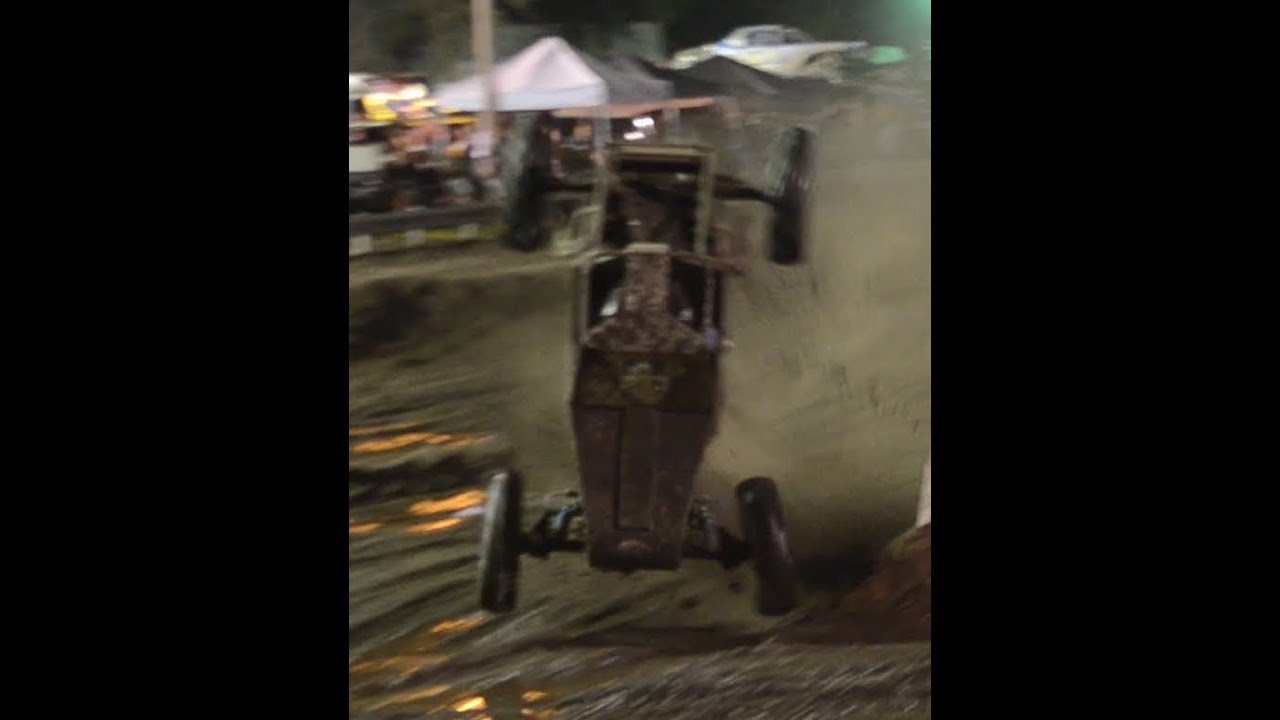 Keith Spiker's INSANE flip in hammerhead during a hill n hole at Bubbas ...
