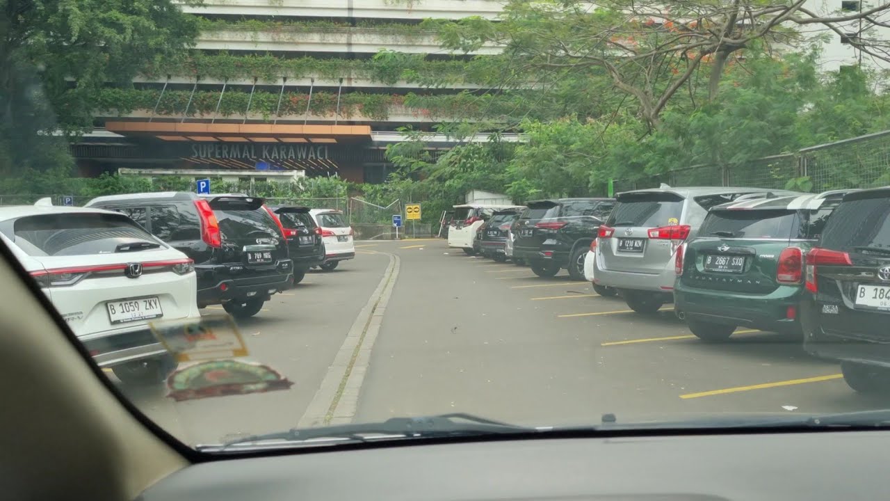 Tempat Parkir Benton Junction Lippo Village Karawaci - 2023 - YouTube