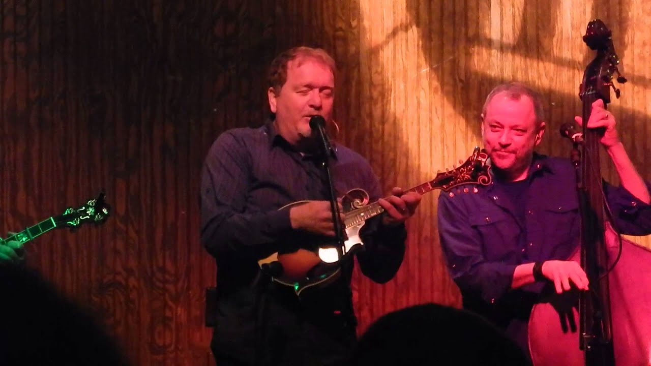 The Seldom Scene - What Am I Doing Hangin' Round - YouTube