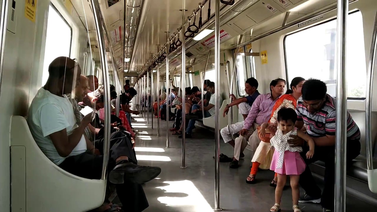 Delhi Metro : Red line Towards Inderlok station - YouTube