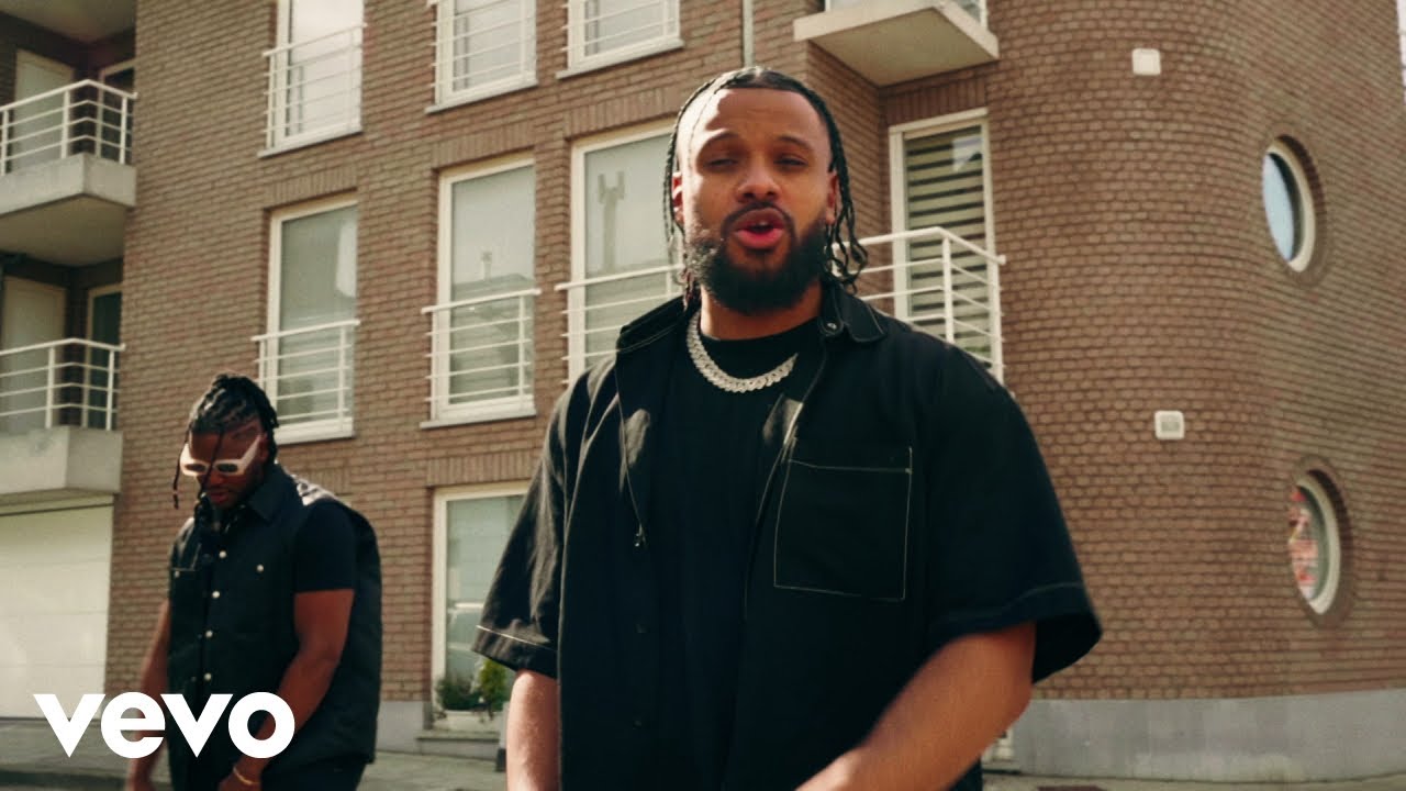 Asakura - Dodge (Clip officiel) ft. Berry Mucho - YouTube