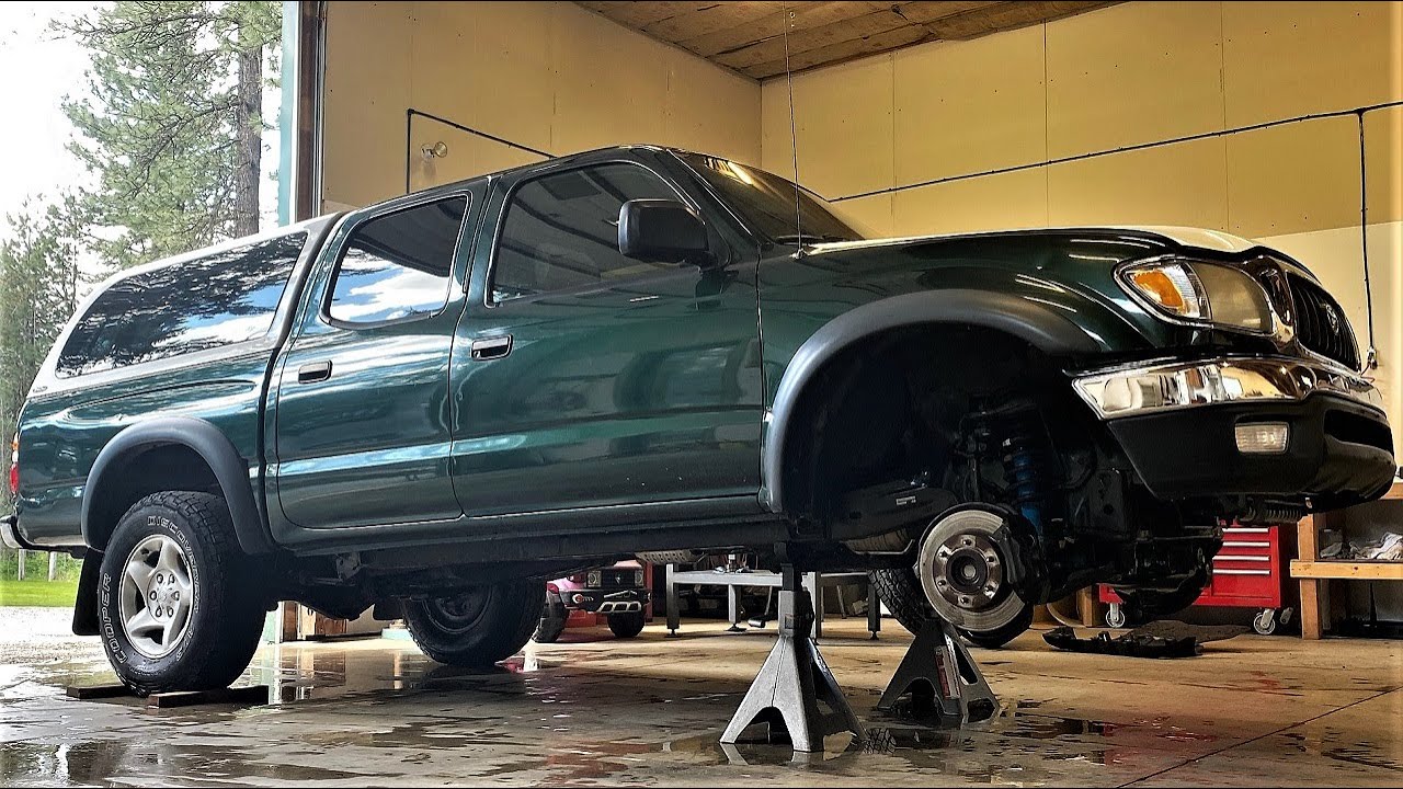 The 4WD Swap Has Begun/ Diesel Swap?!?!?!?! - YouTube