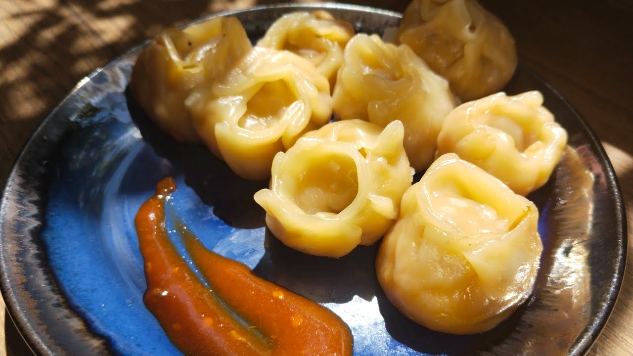 momos with healthy stuffing...🥕🌶️🫑🌰 - YouTube