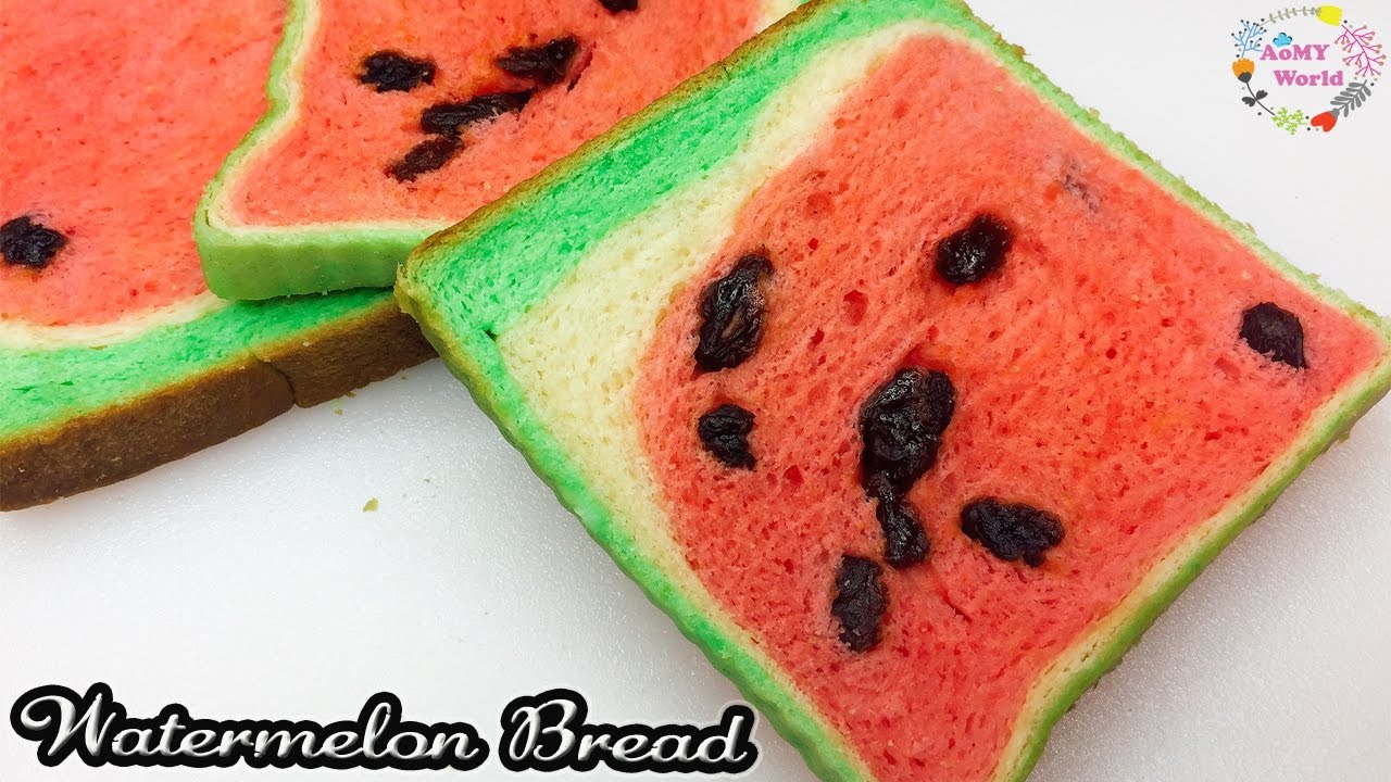 Watermelon Raisins Bread | ขนมปังแตงโม | ออมมี่ เข้าครัว - YouTube