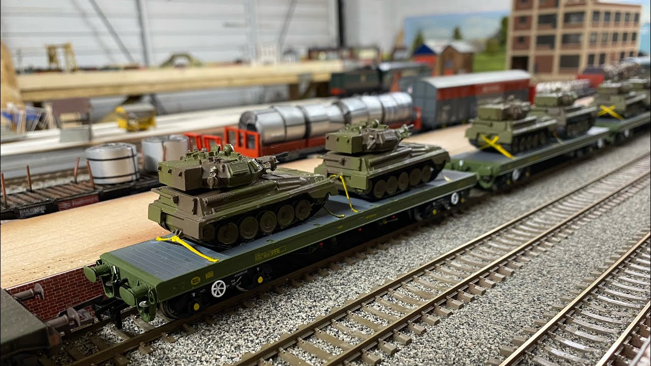 Abbots Newton Military Manoeuvres featuring the new Trains4u warflat ...