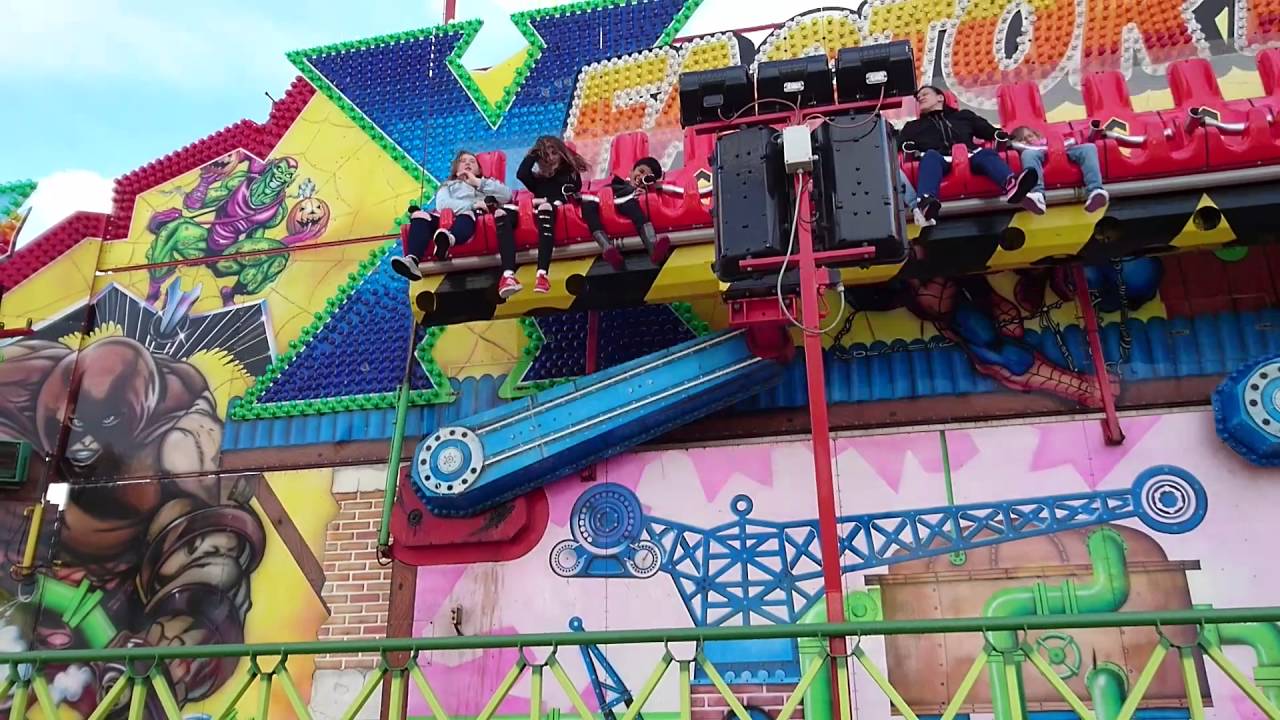 X Factory Ride At Brean Theme Park, 1 October 2016 - YouTube