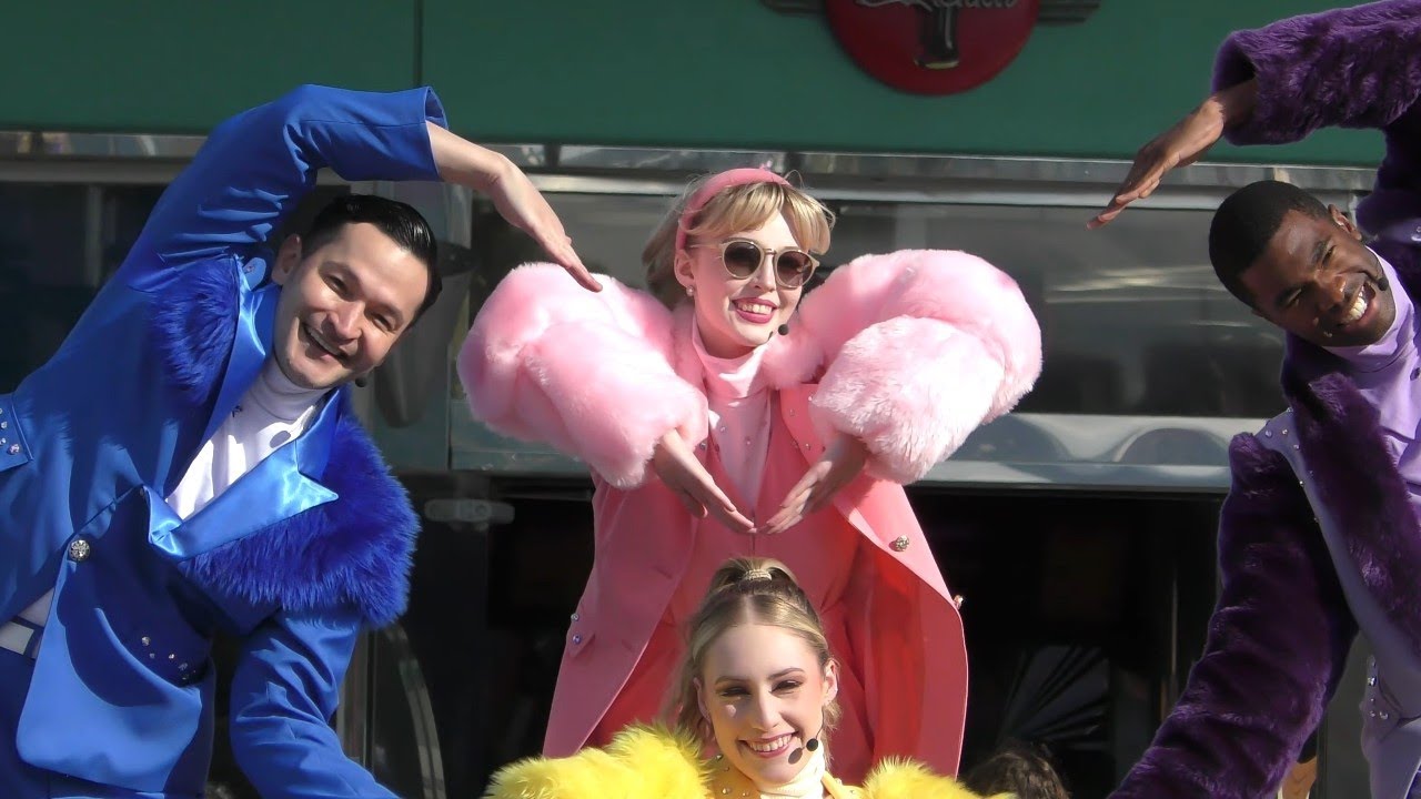 2024 11 29 USJ 【初撮影タクミBoy】POP クリスマスホリデーハートビート【4K】 - YouTube