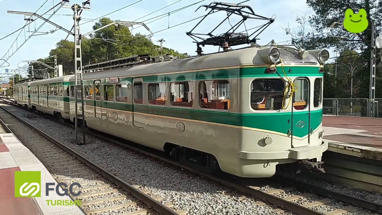 Tren Granota FGC sèrie 400 línia S2 a Bellaterra - YouTube