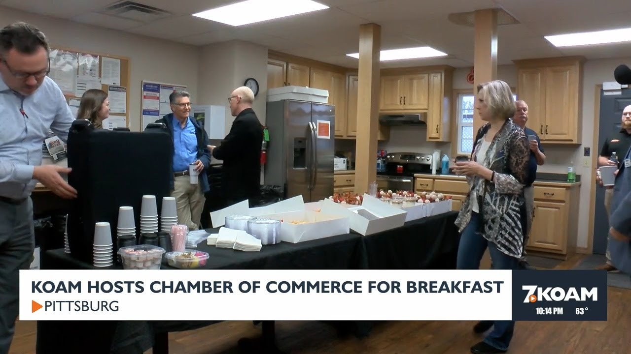 KOAM hosts the Pittsburg Chamber of Commerce - YouTube