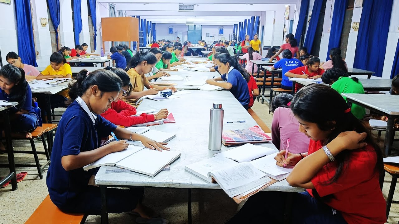 Evening study time at #jnv #latehar - YouTube