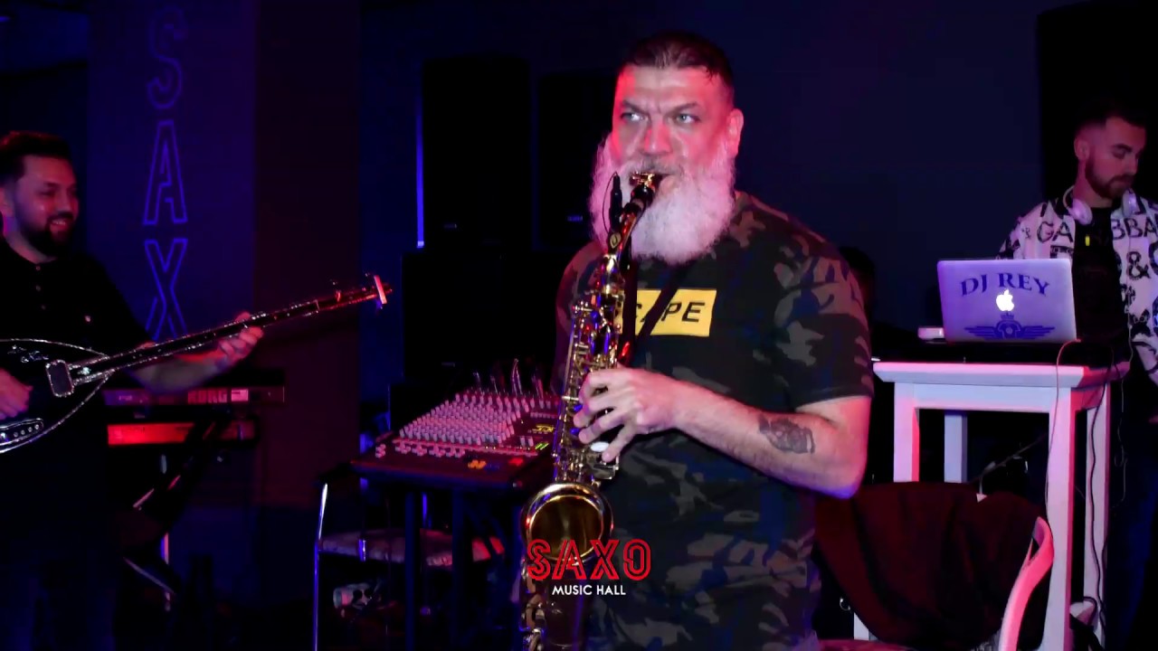 B 13 Saxo Club - YouTube