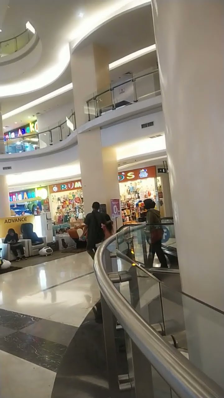 jalan2 ke mall 😘😊👍 - YouTube