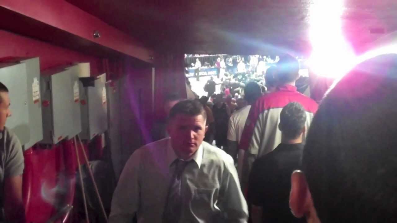 TUNNEL CAM: Colorado vs. UNLV, 2012 NCAA Tournament - YouTube