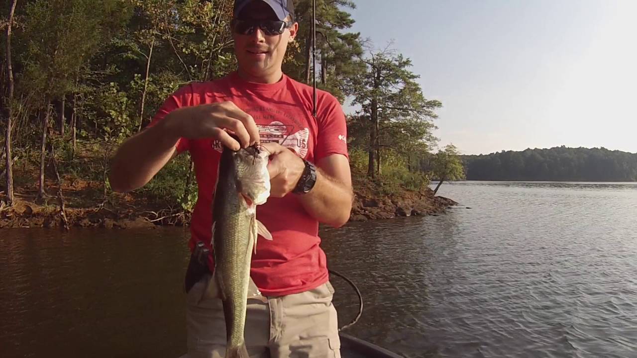 911 Custom Lures - YouTube