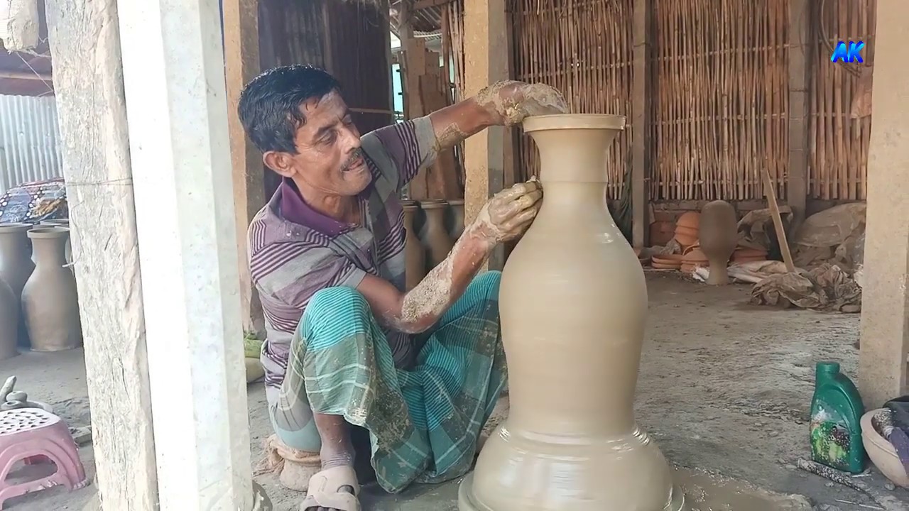HOW TO MAKE MANUAL CLAY POTTERY BY ANCIENT TECHNOLOGY(PART-4). - YouTube