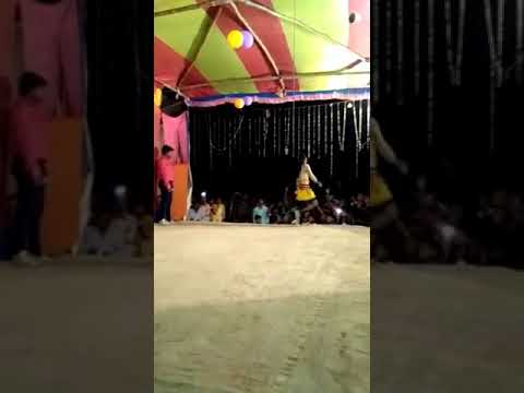 Village dance_hangama_laila main laila song\\*kdkd