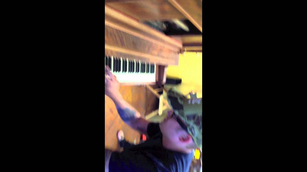 Jason Freese Roks RokForm's Erion Player Piano - YouTube