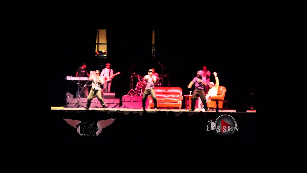 NEW Rickey Smiley Show on stage Singing and Dancing with Lissen - YouTube