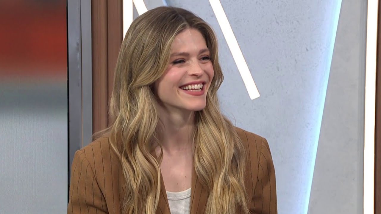 Molly Griggs on 'The Residence,' 'John Proctor is the Villain,' & more | New York Live TV - YouTube