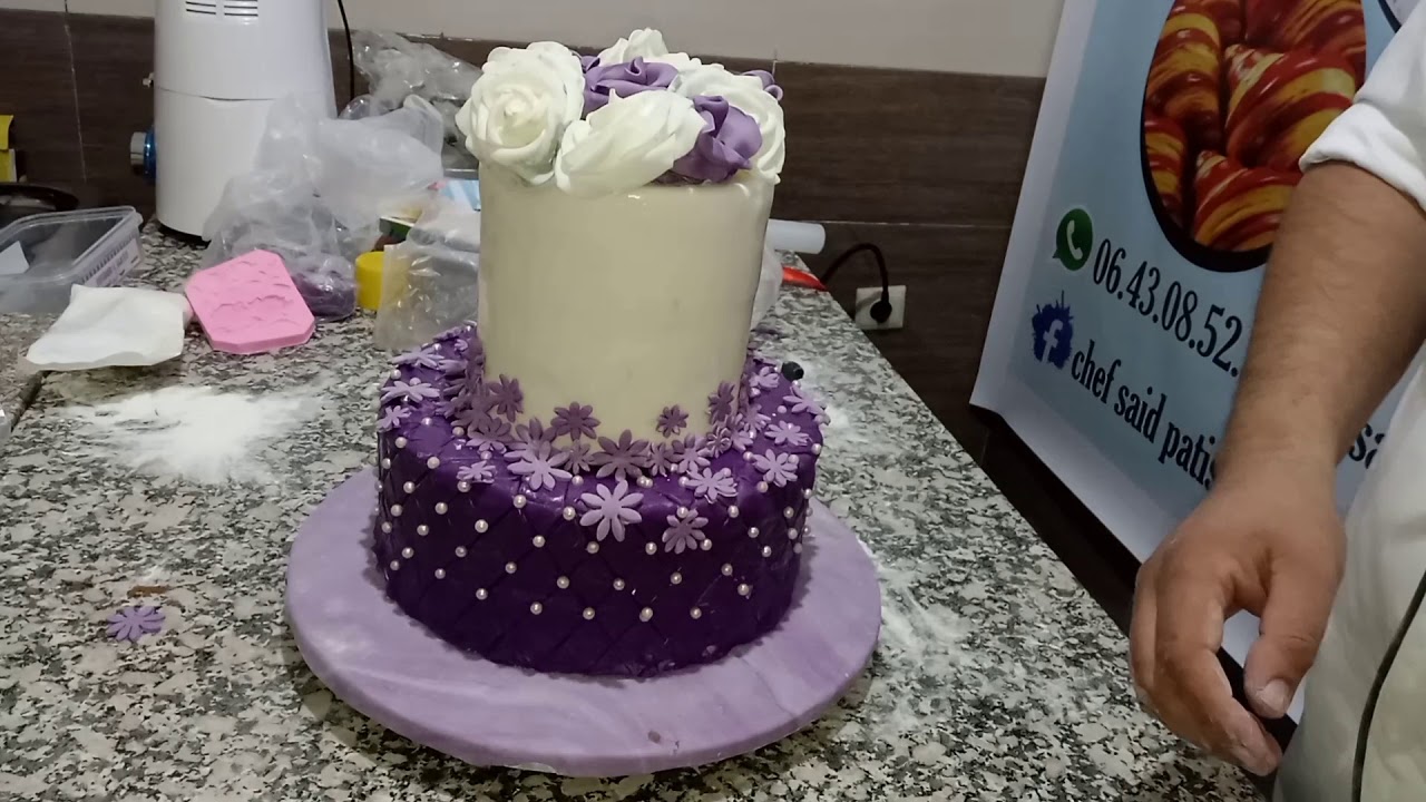 Montage cake design - YouTube