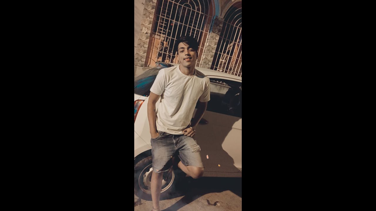 Tata bolt carbon fiber wrapping | tata bolt modified | Graphio - YouTube